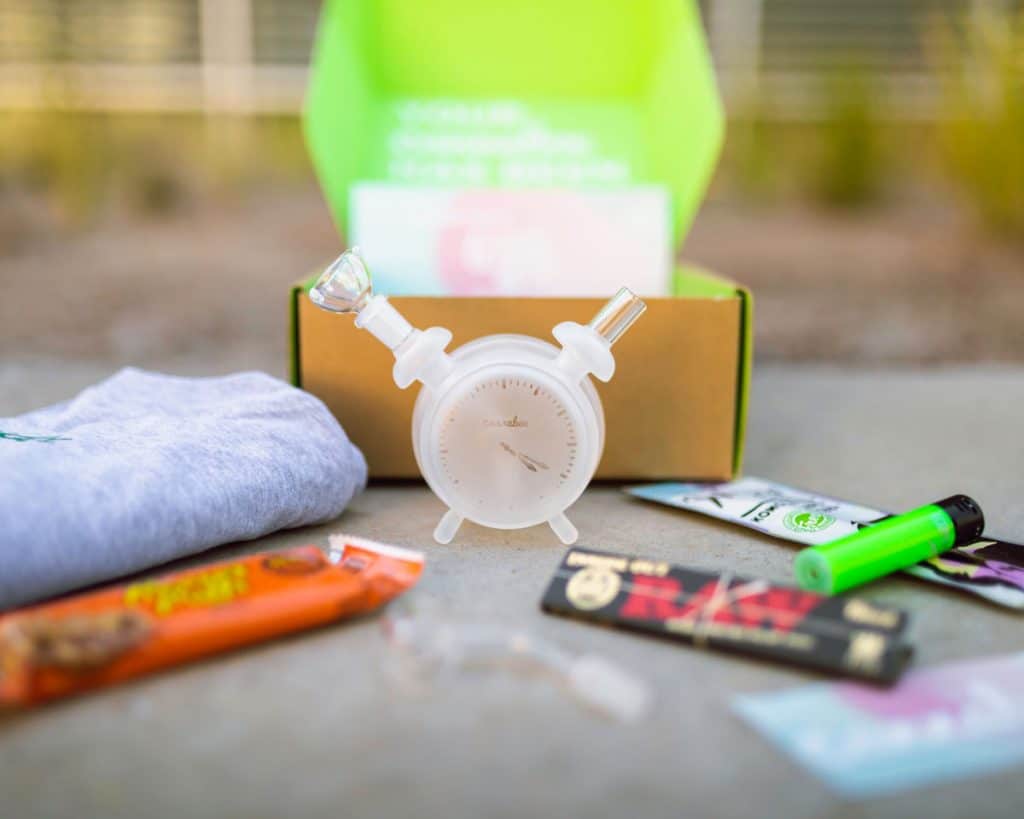 Alarm Clock Bong | Cannabox